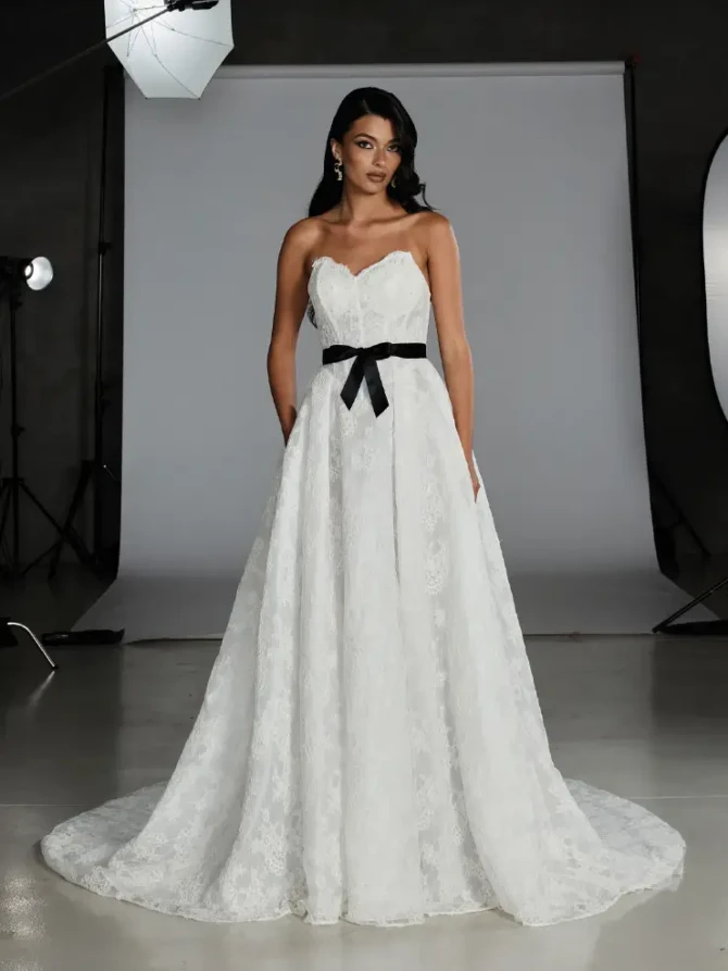 Evie Young - BENNETT | The Bridal Boutique by MaeMe